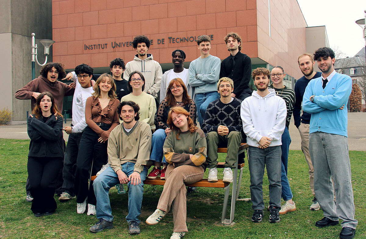 Nos étudiants MMI en finale du concours "Je Filme ma Formation" - IUT de Haguenau - Université ...