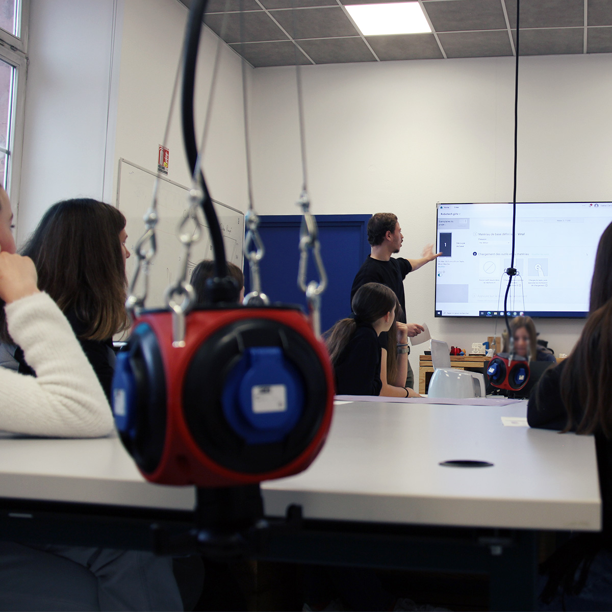 L’IUT de Haguenau accueille la seconde édition du RoboTech Girls’Day ...